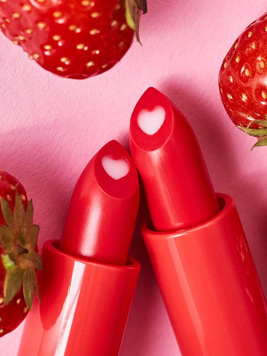 Essence Heart Core Fruity Lip Balm - 02 sweet strawberry – zed store